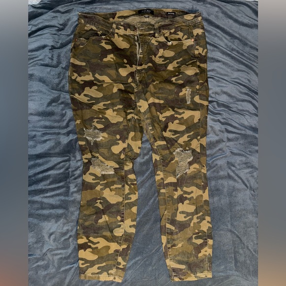 Judy Blue | Jeans | Judy Blue Camouflage Skinny Fit Pants | Poshmark